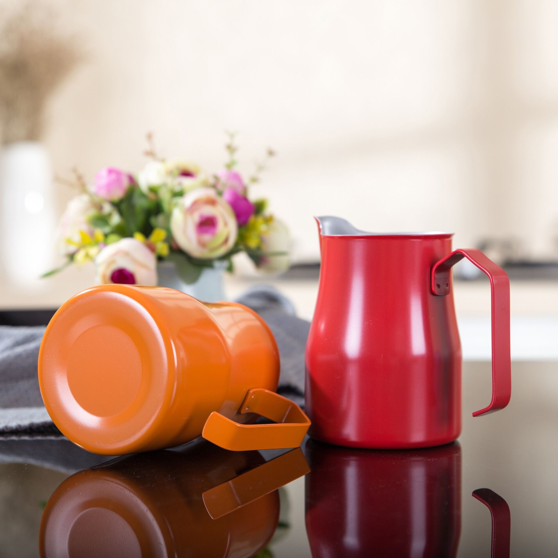Italian color espresso milk jug